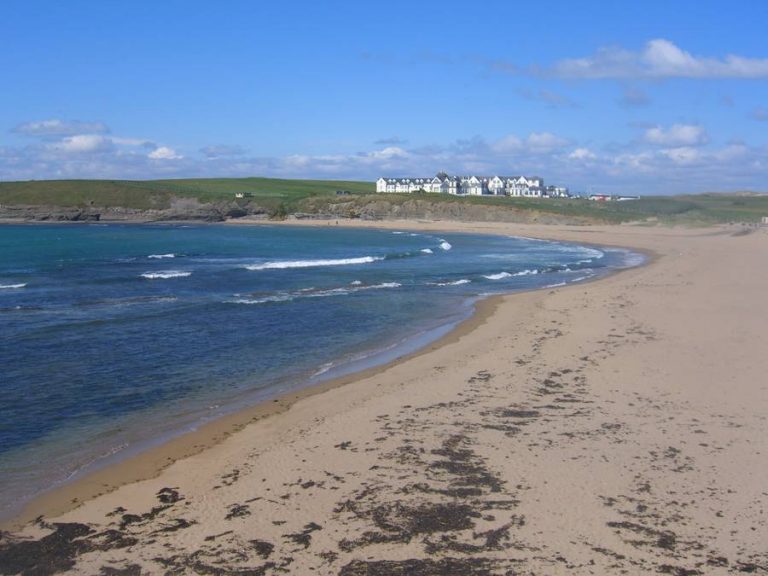 Bundoran | Bundoran Glowbowl & Macks Amusements